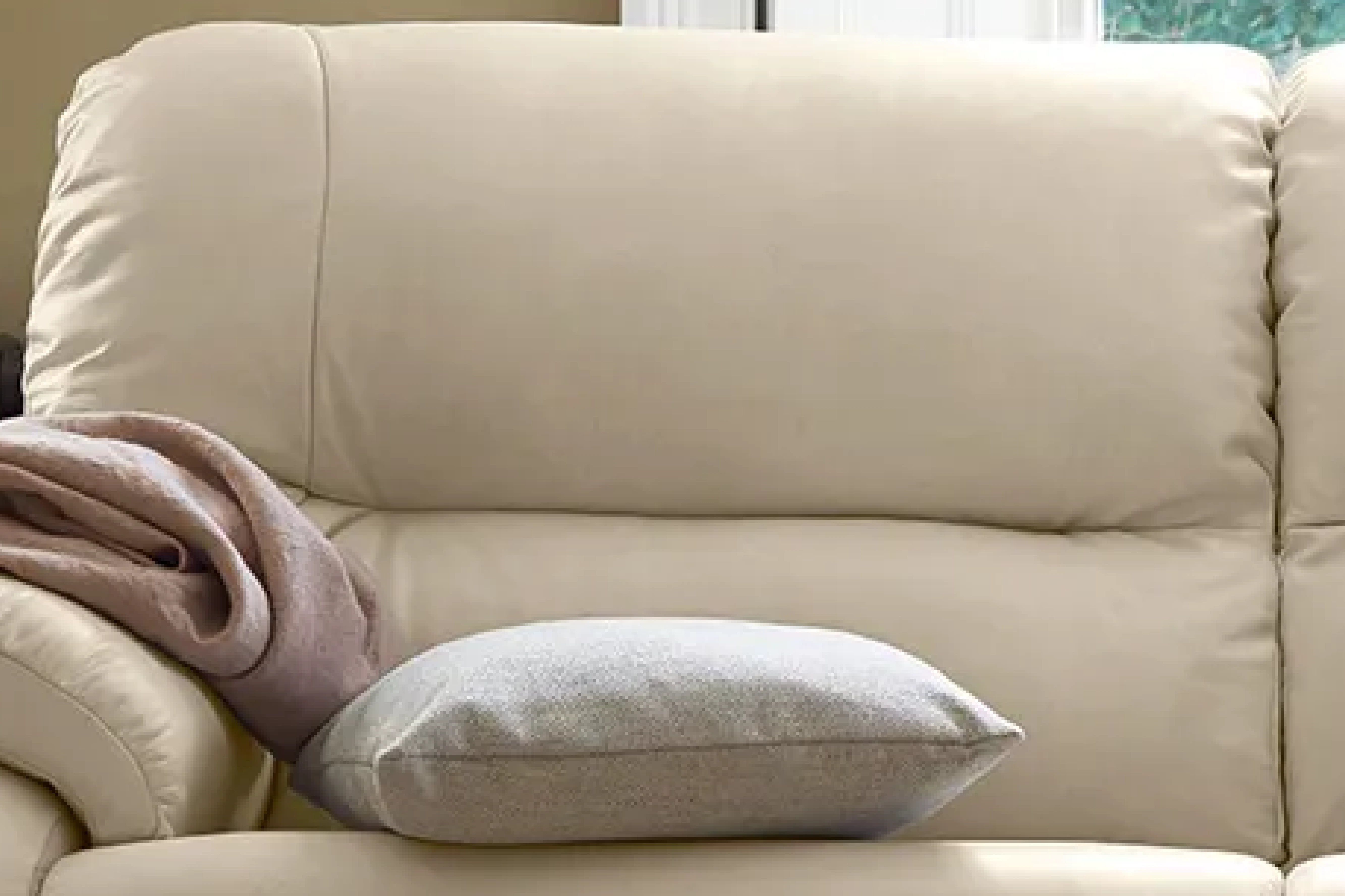 G Plan Mistral Sofa | Fabric & Leather Sofas | Deep Comfort | Christopher Pratts