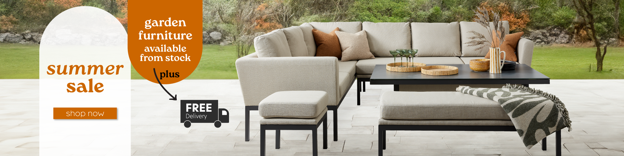 Christopher Pratts Furniture - Sofas, Chairs, Beds & Cabinets